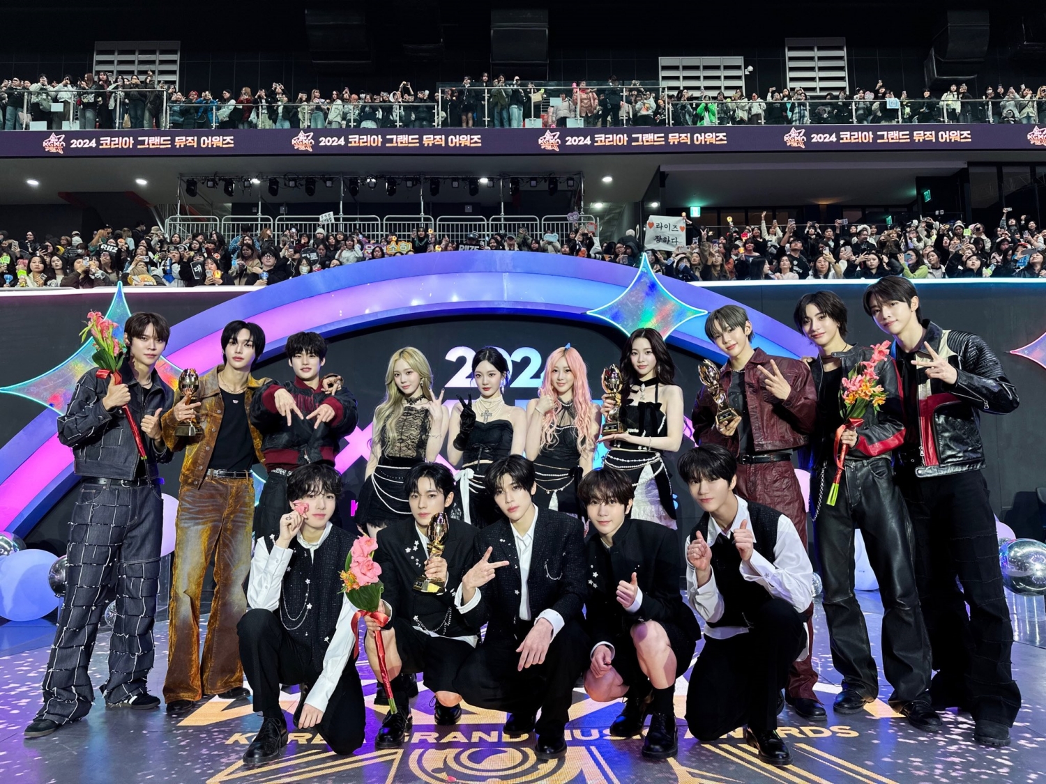 ‘대상 릴레이‘ 에스파, 데뷔 4주년에 대상 2개 포함 ‘2024 KGMA’ 4관왕 달성 — SM Entertainment