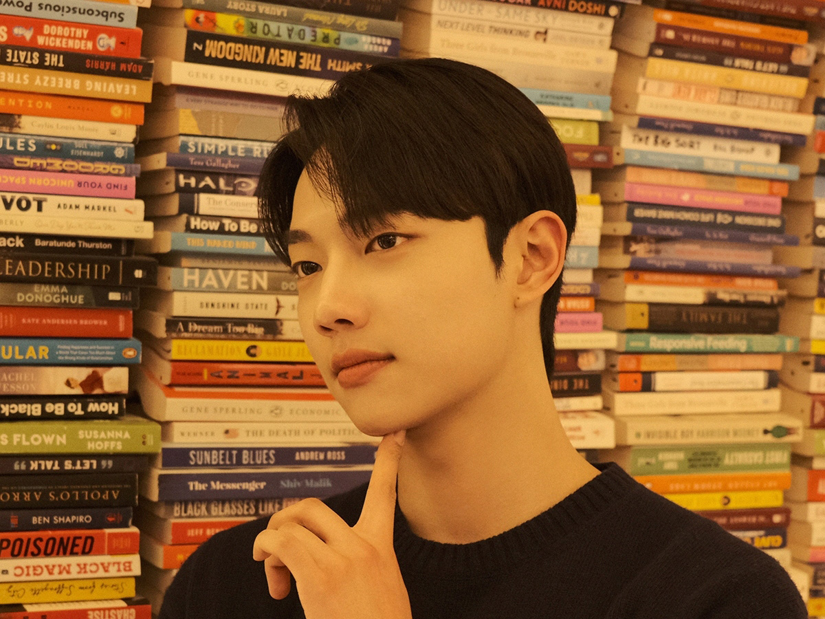 MBC ‘바니와 오빠들’ 조준영, ‘MZ력 폭발’한 사진 공개! ‘트렌디함의 결정체’ — SM Entertainment